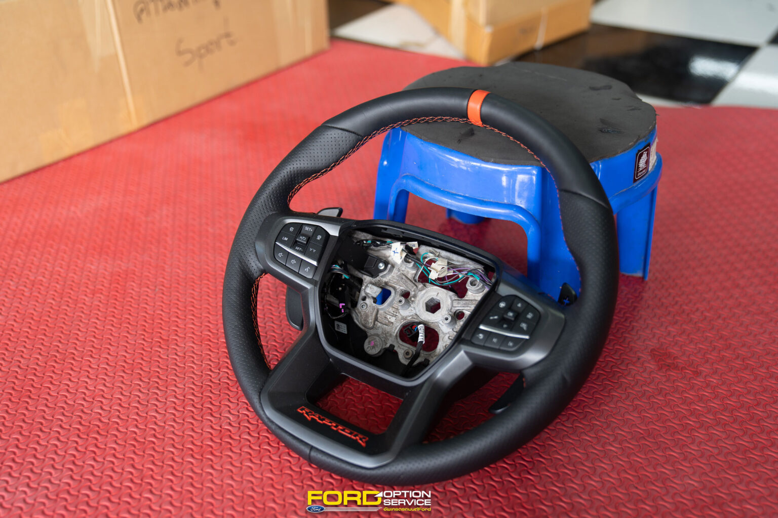 พวงมาลัย FORD RAPTOR 2022 – FORD OPTION SERVICE | อะไหล่แท้ Ford-Hilux ...